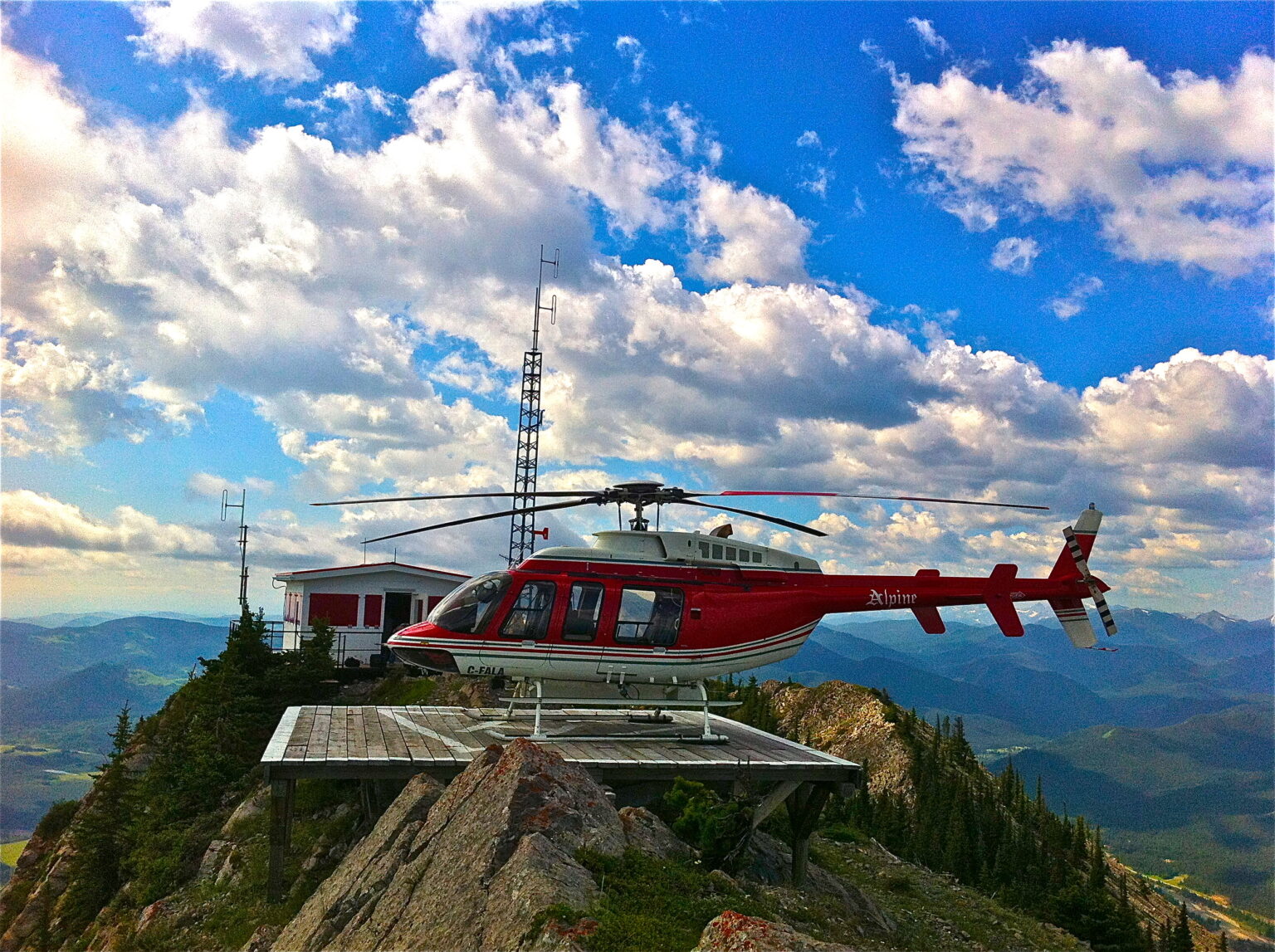 Alpine Helicopter Tours | Heli Skiing | Helicopter Rides
